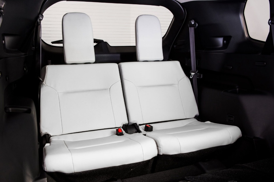 StriveME - جيب ميتسوبيشي اوتلاندر 2023 المواصفات والاسعار